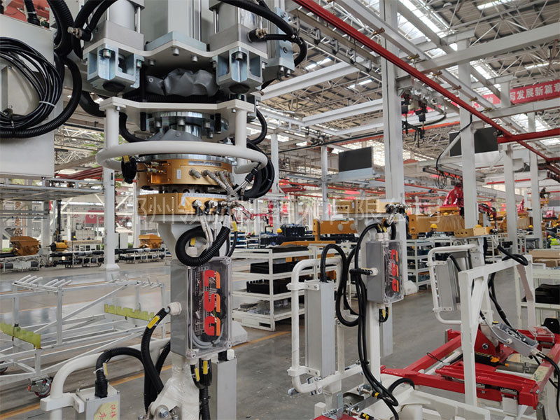 Flexible Upgrade Of A Heavy Industry Assembly Line